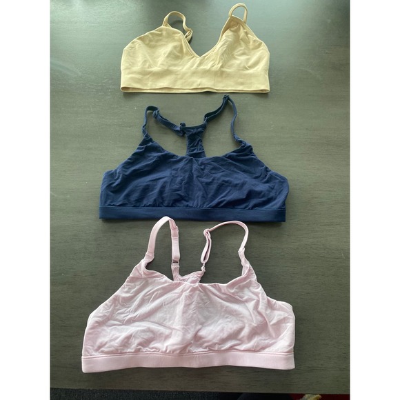 SKIMS | Intimates & Sleepwear | Lot Of 3 Skims Size Medium Bras Fits ...